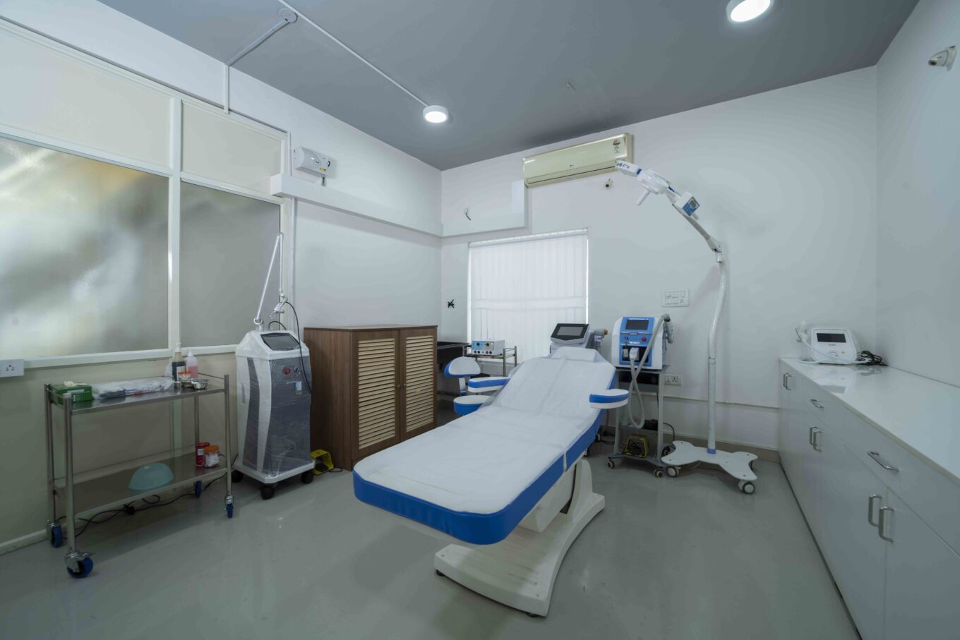 Our Practice - Dr. Renu | Dermatologist in Bengaluru