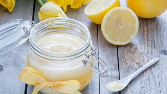 How to Remove Tan from Hands Naturally?(21 Home Remedies) Dr. Renu